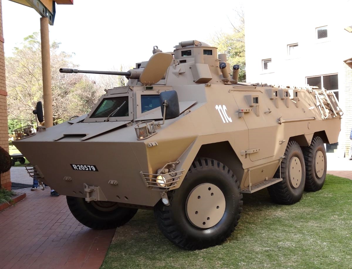 WarWheels.Net- Ratel 20 ICV/Command Vehicle Index.